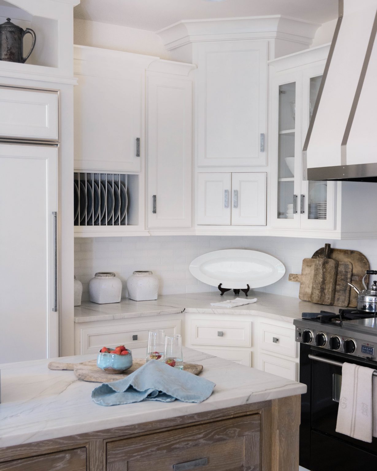 Traditional Kitchen Design - Blending Interior Styles in a Remodel